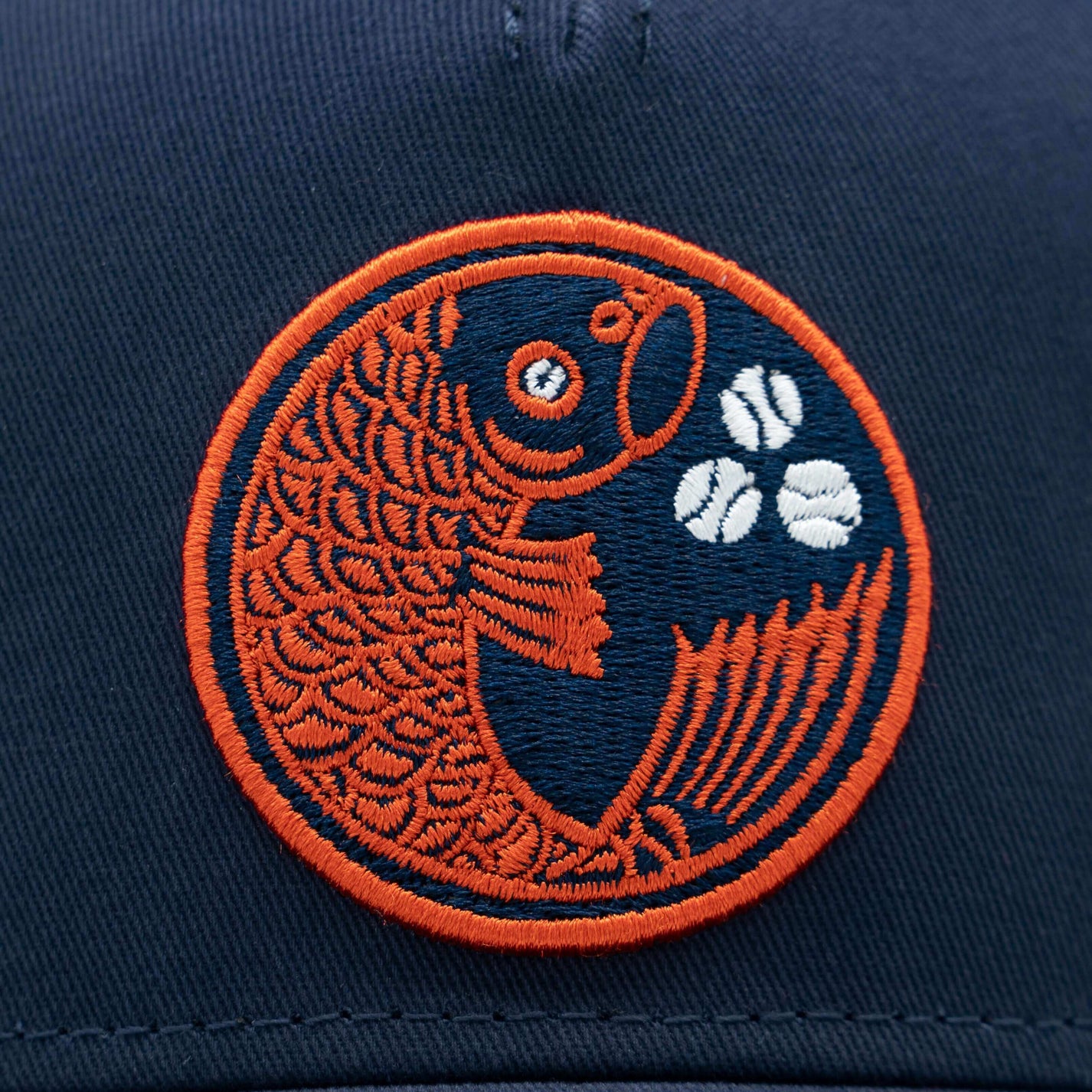 Hiroshima Toyo Carp Hats: Navy Trucker Hat | Nippon League